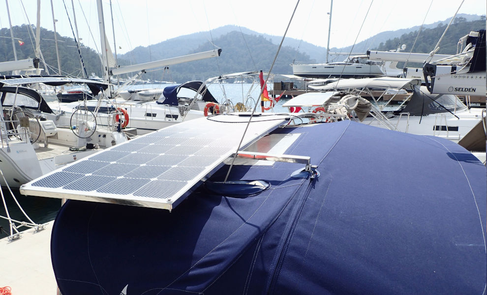 Bavaria Cruiser 34 Sora for charter in Göcek in Turkey